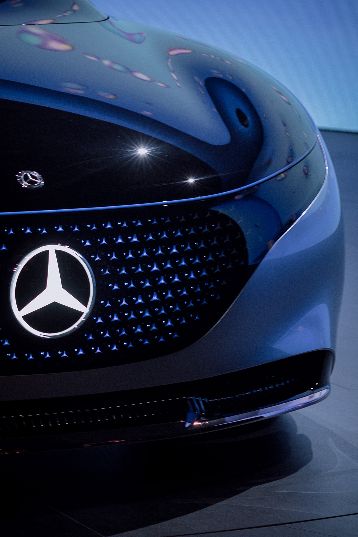 【2019 全球首映】 Mercedes Benz 新款电动汽车设计展示~ 普象网