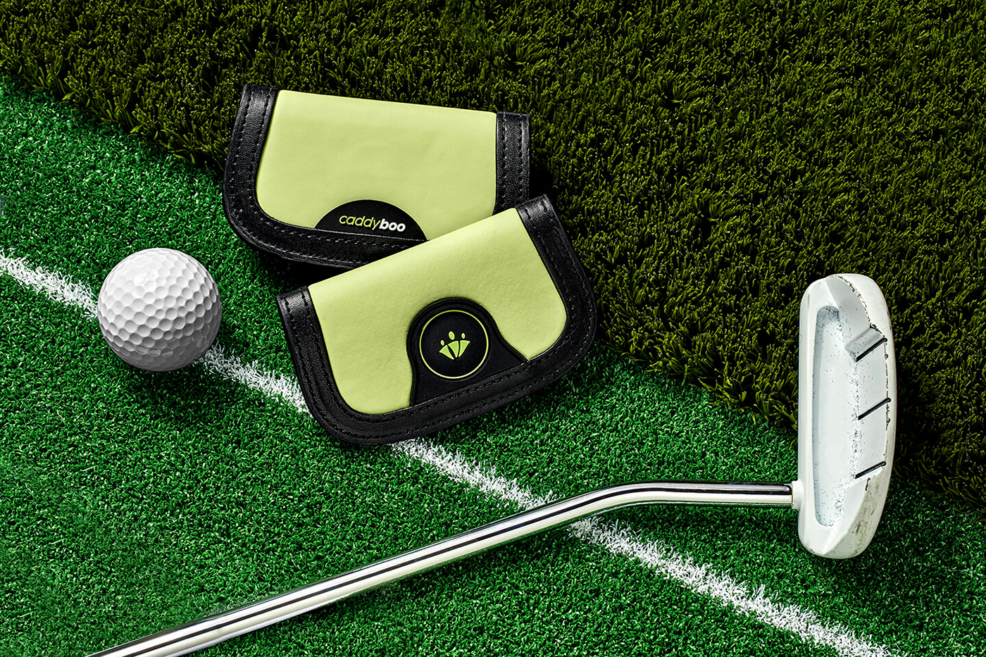 Caddyboo是一种超薄型高尔夫毛巾，创新的袖珍型清洁系统可轻松擦拭掉所有的污垢和泥土！ - 普象网