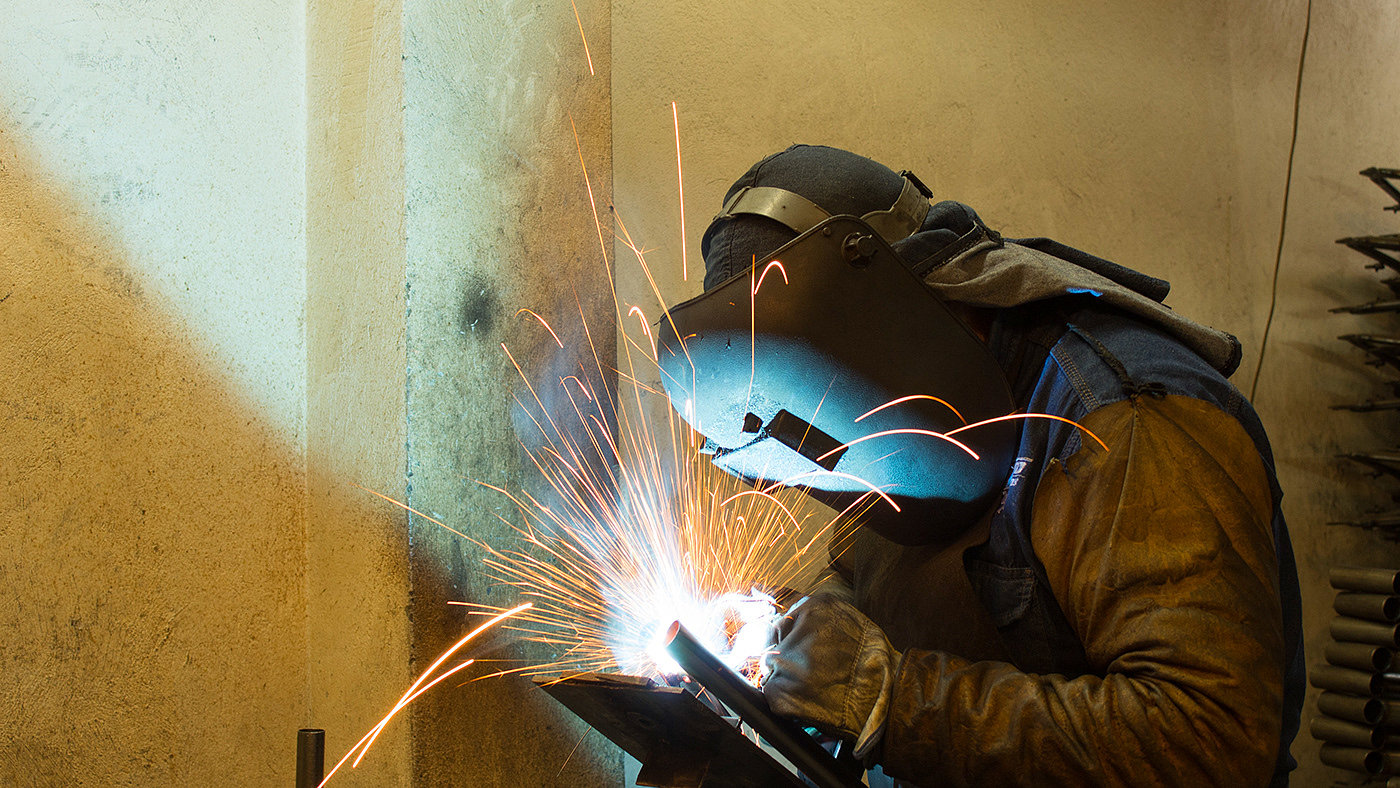 Welding boy - 普象网