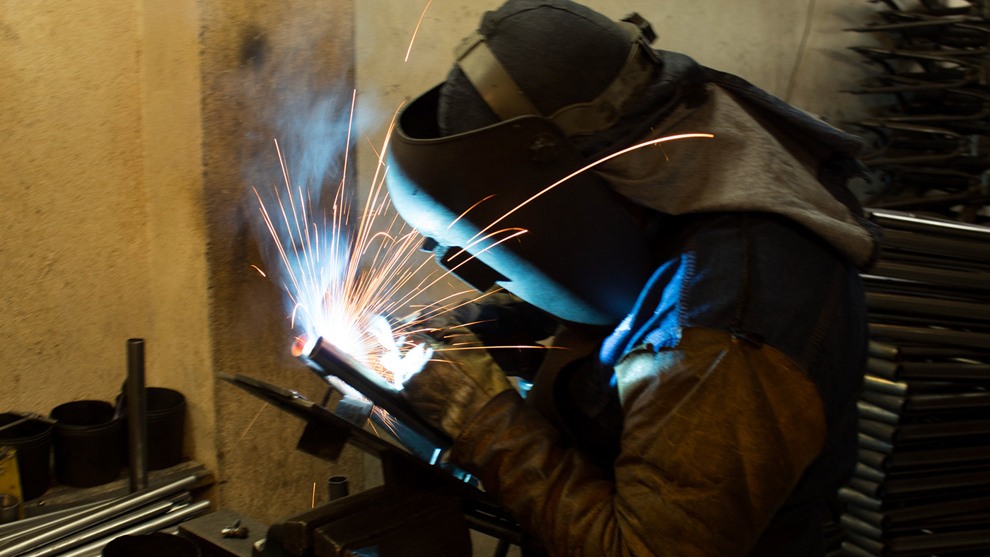 Welding boy - 普象网