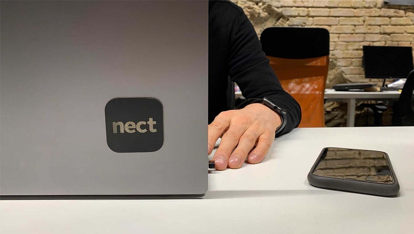 【2020 红点奖】nect MODEM / 调制解调器 - 普象网