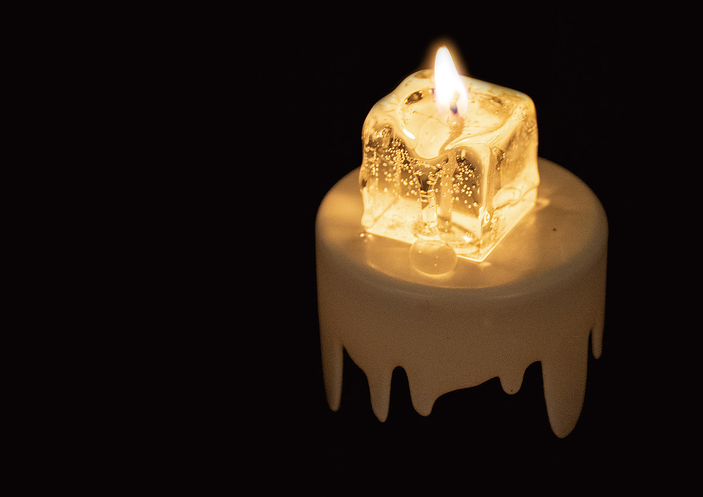 Heat of Ice: scented candle packaging & product design - 普象网