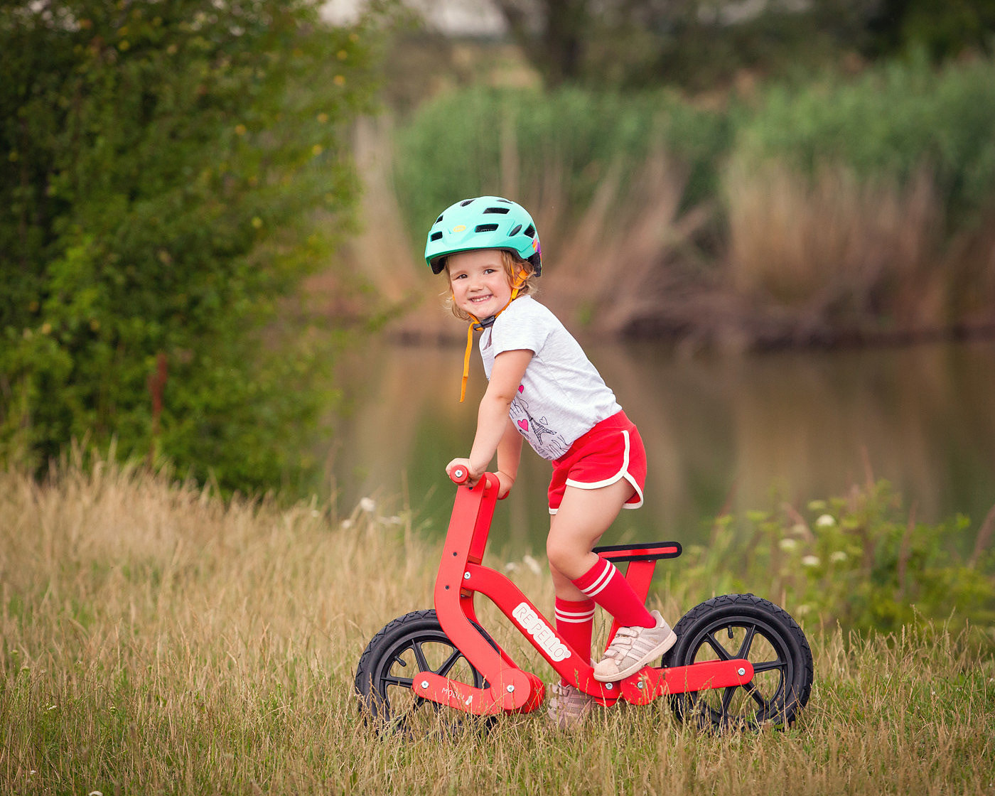 Re pello & Model J - 普象网