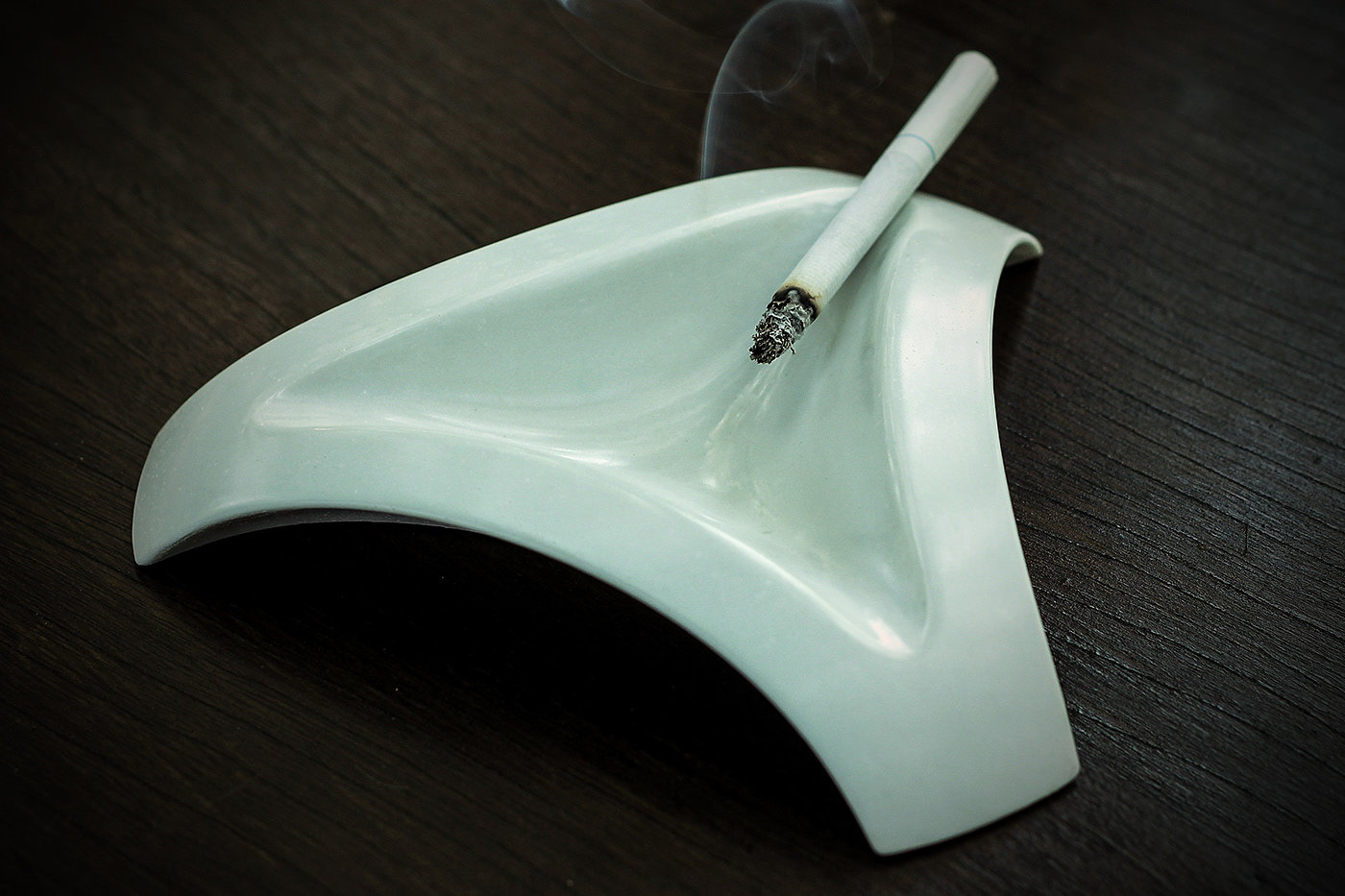 Concrete Ashtray #2 by GorjupDesign - 普象网