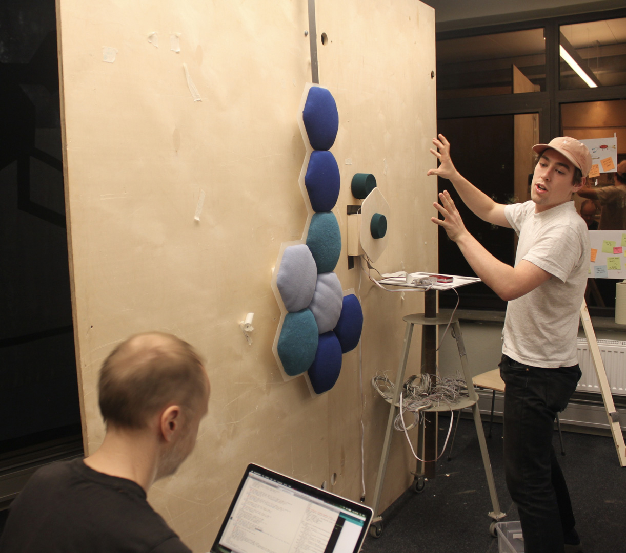 Tone Tiles - 普象网