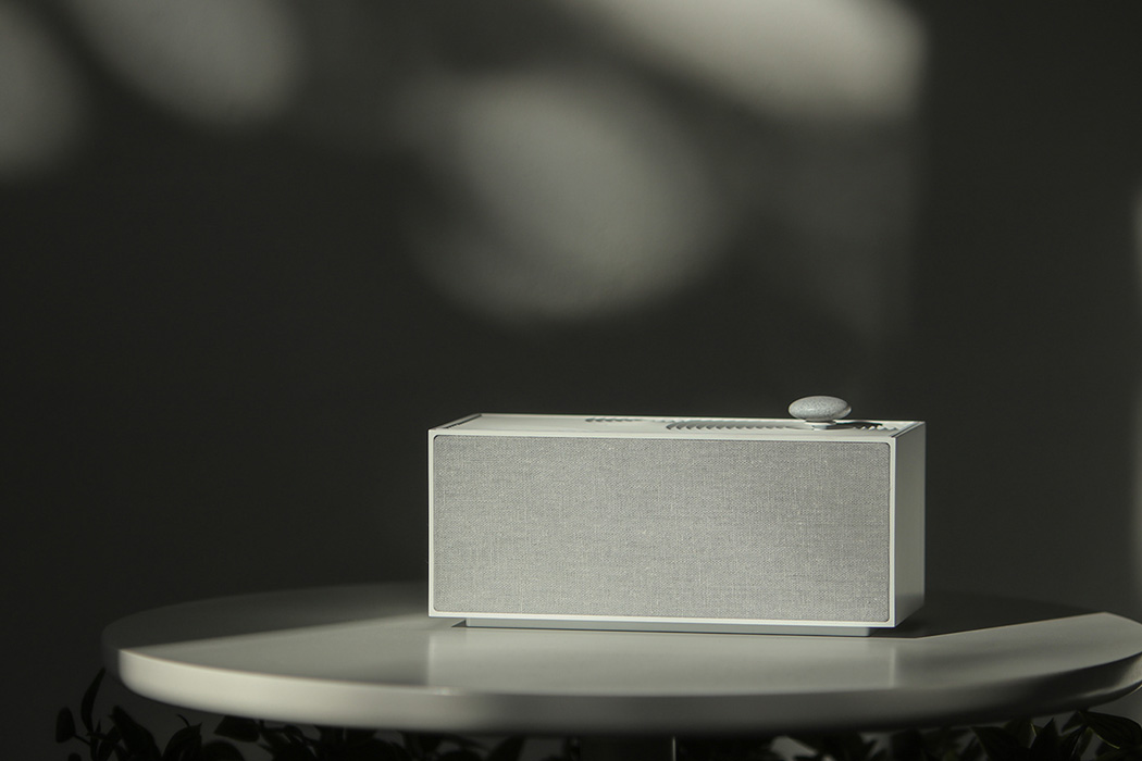 A Japanese Zen Garden-inspired Bluetooth Speaker to bring peace and ...