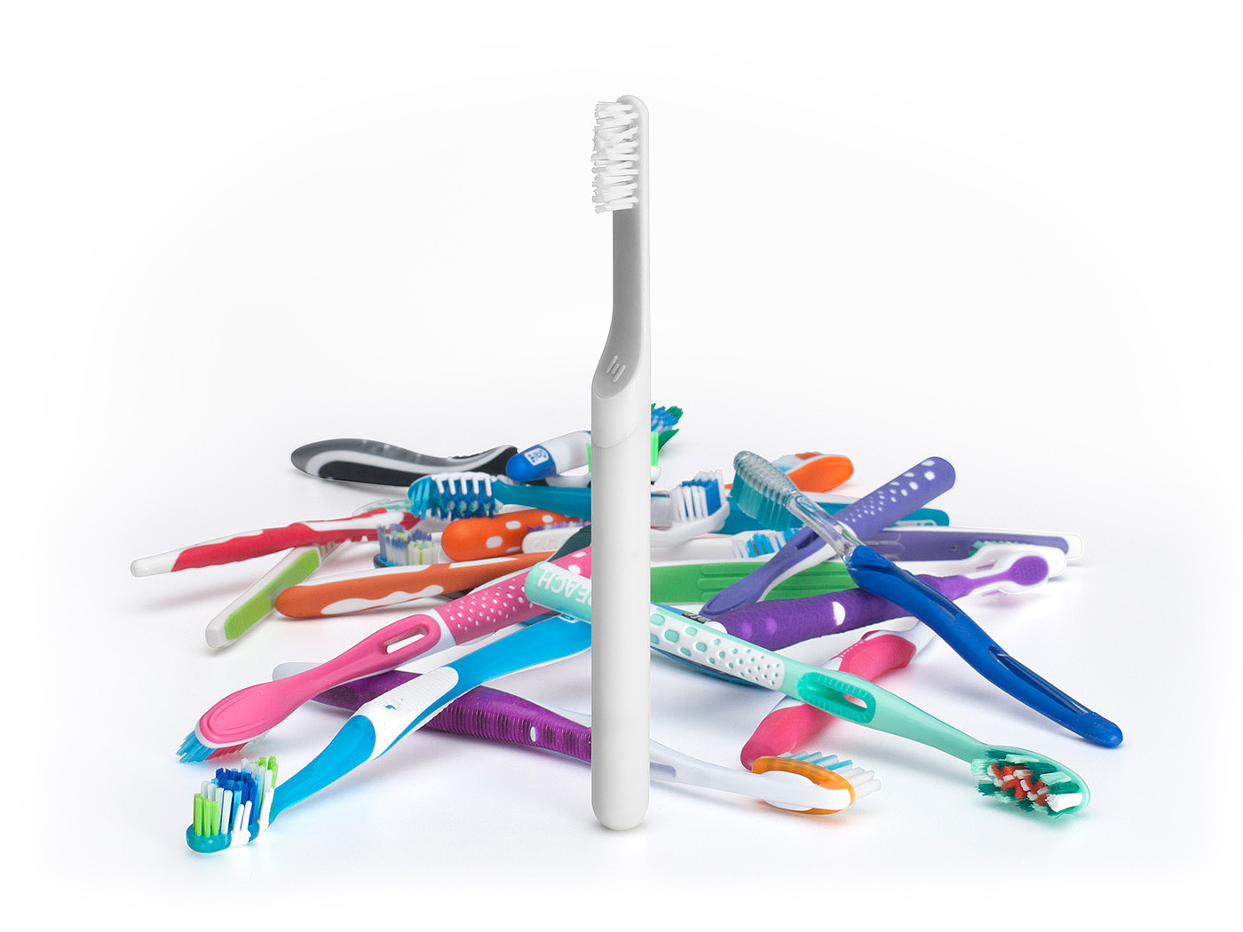 TOOTHBRUSH byDEFAULT - 普象网