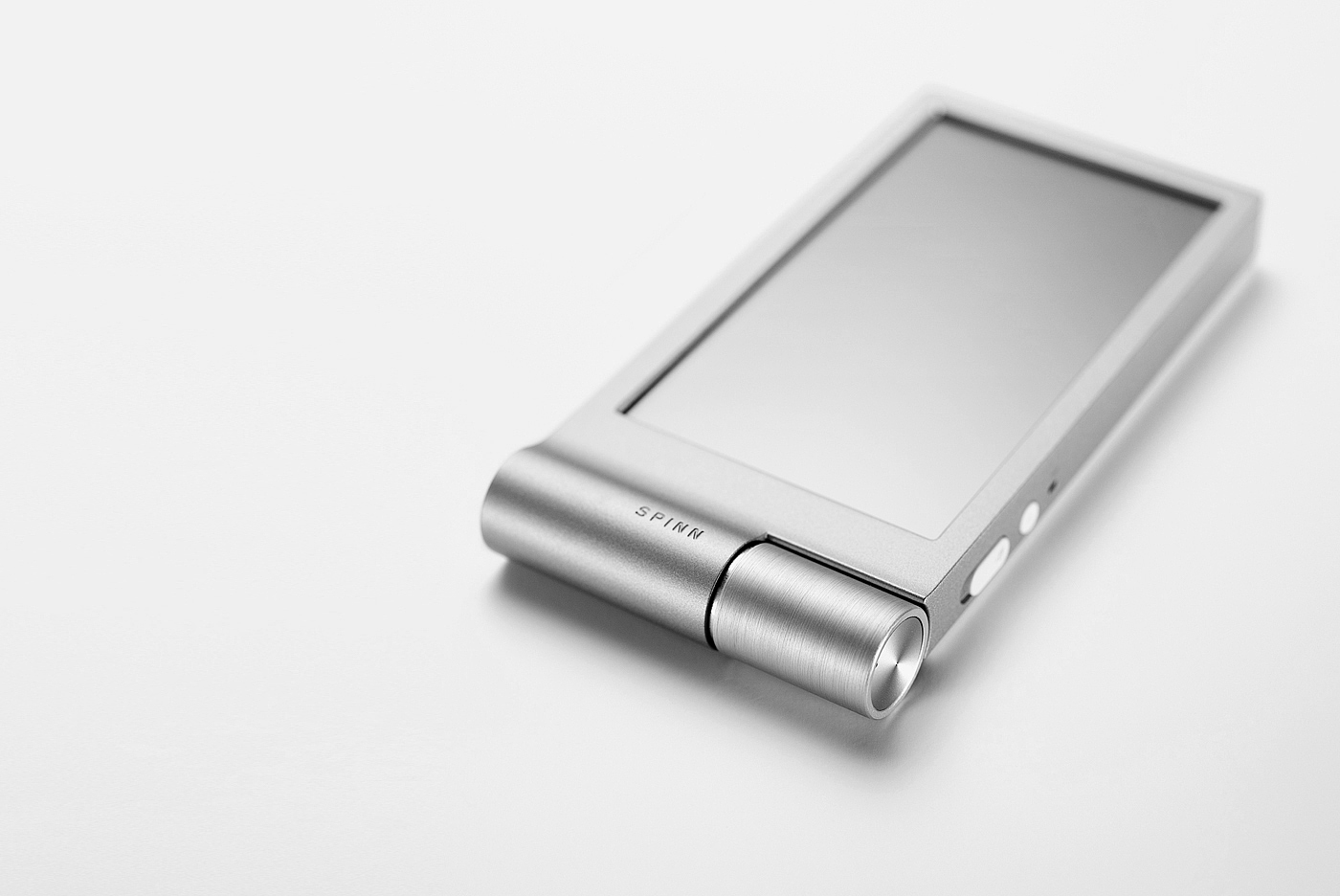 通过拨动来播放音乐噢~Iriver U30播放器SPINN控制轮创新设计 - 普象网