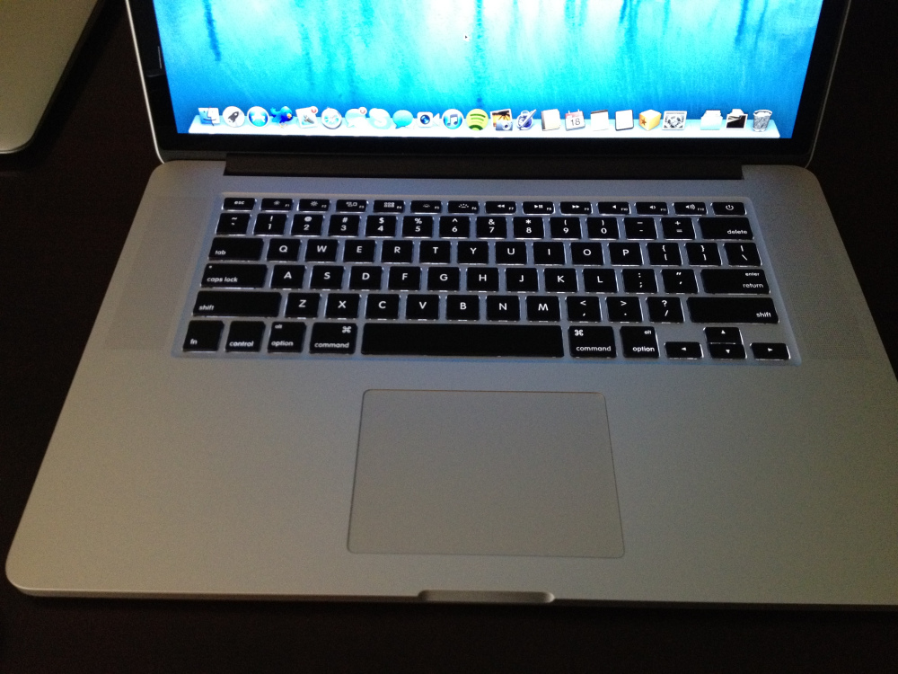 苹果电脑 15-inch MacBook Pro - 普象网