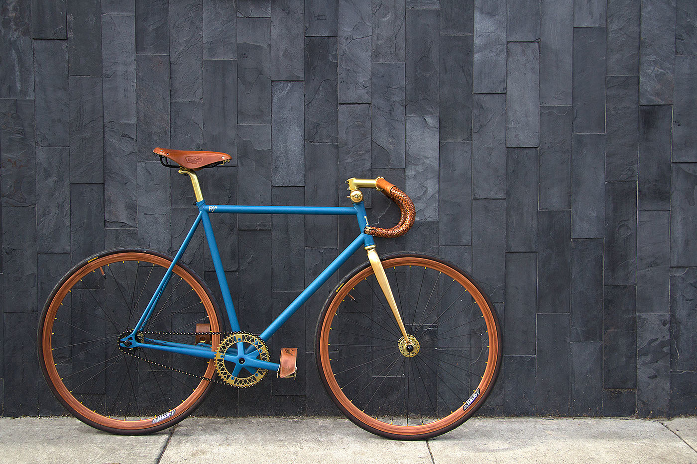 The Horse. Custom Bicycle by Ashton Maxfield Smith - 普象网