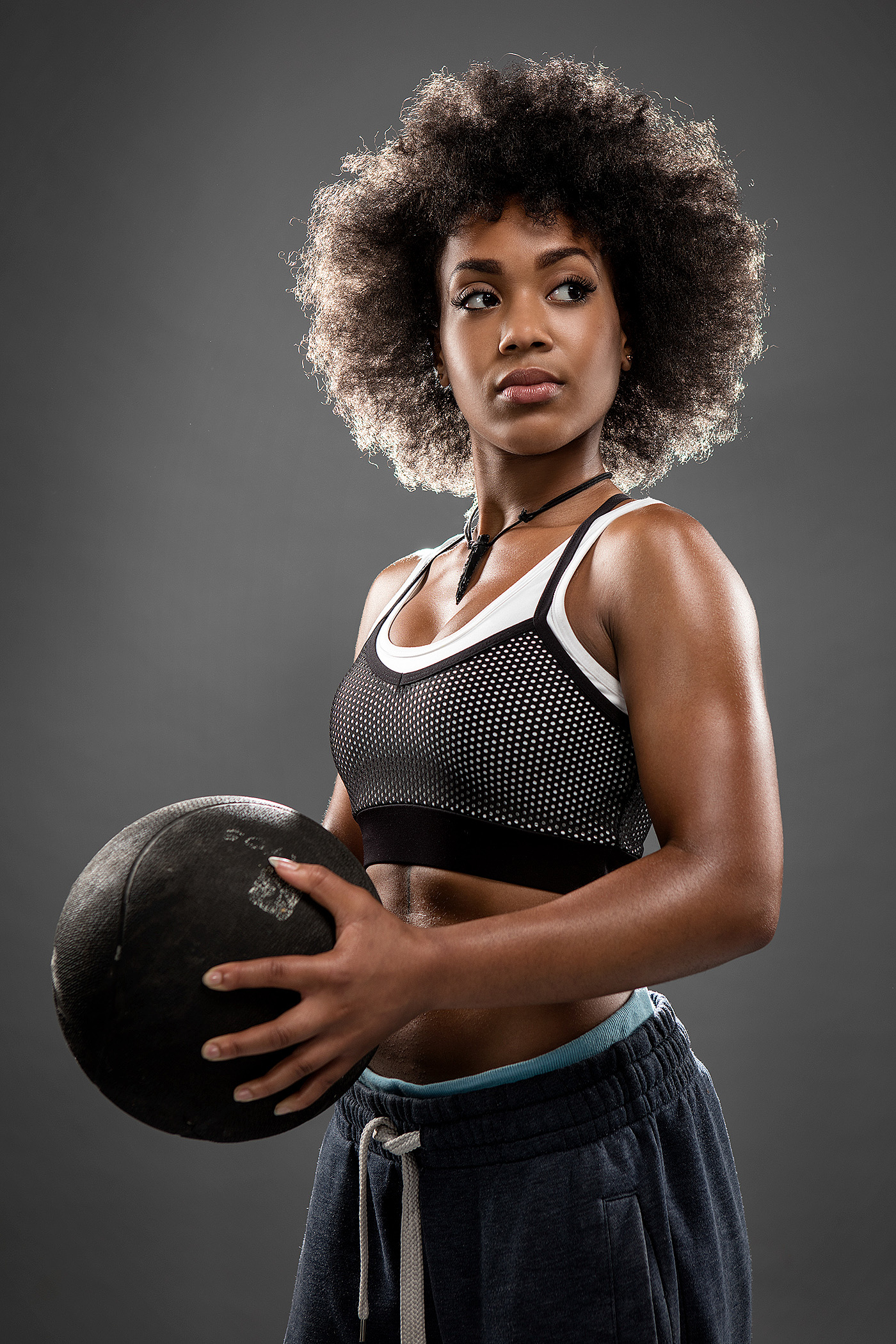 Shaina West fitness shoot - 普象网