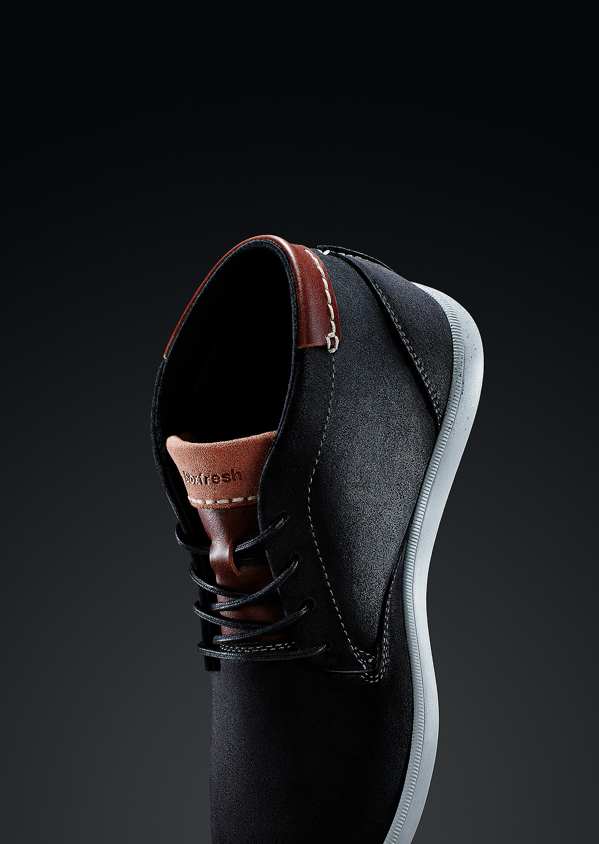 三种颜色搭配而成的AW17鞋 - 普象网