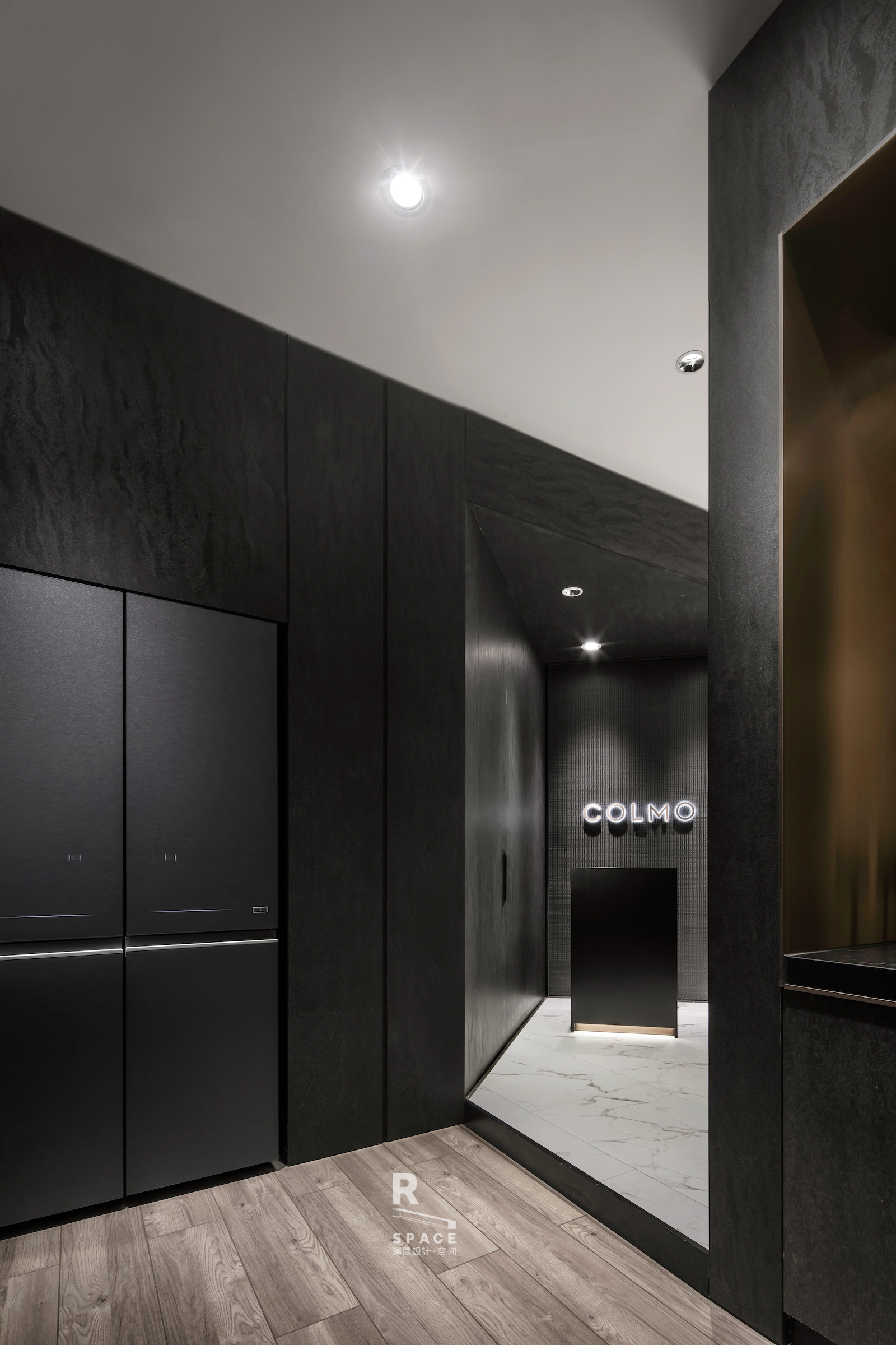 COLMO x 瑞德设计 | 全球首家AI智感体验馆空间设计 - 普象网