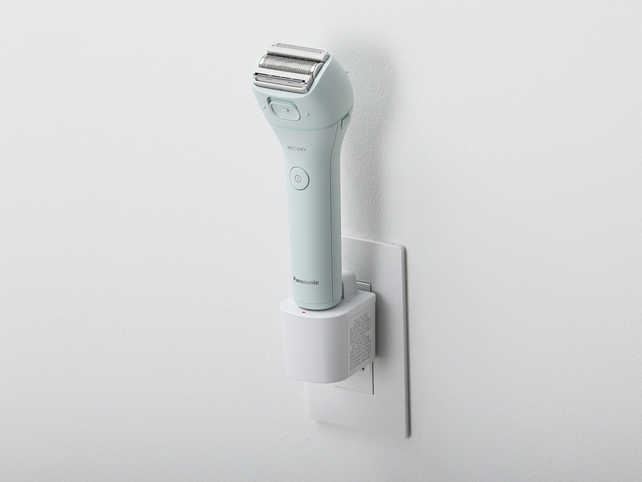 【2022 红点奖】Panasonic Lady’s Shaver / 女性除毛刀 - 普象网