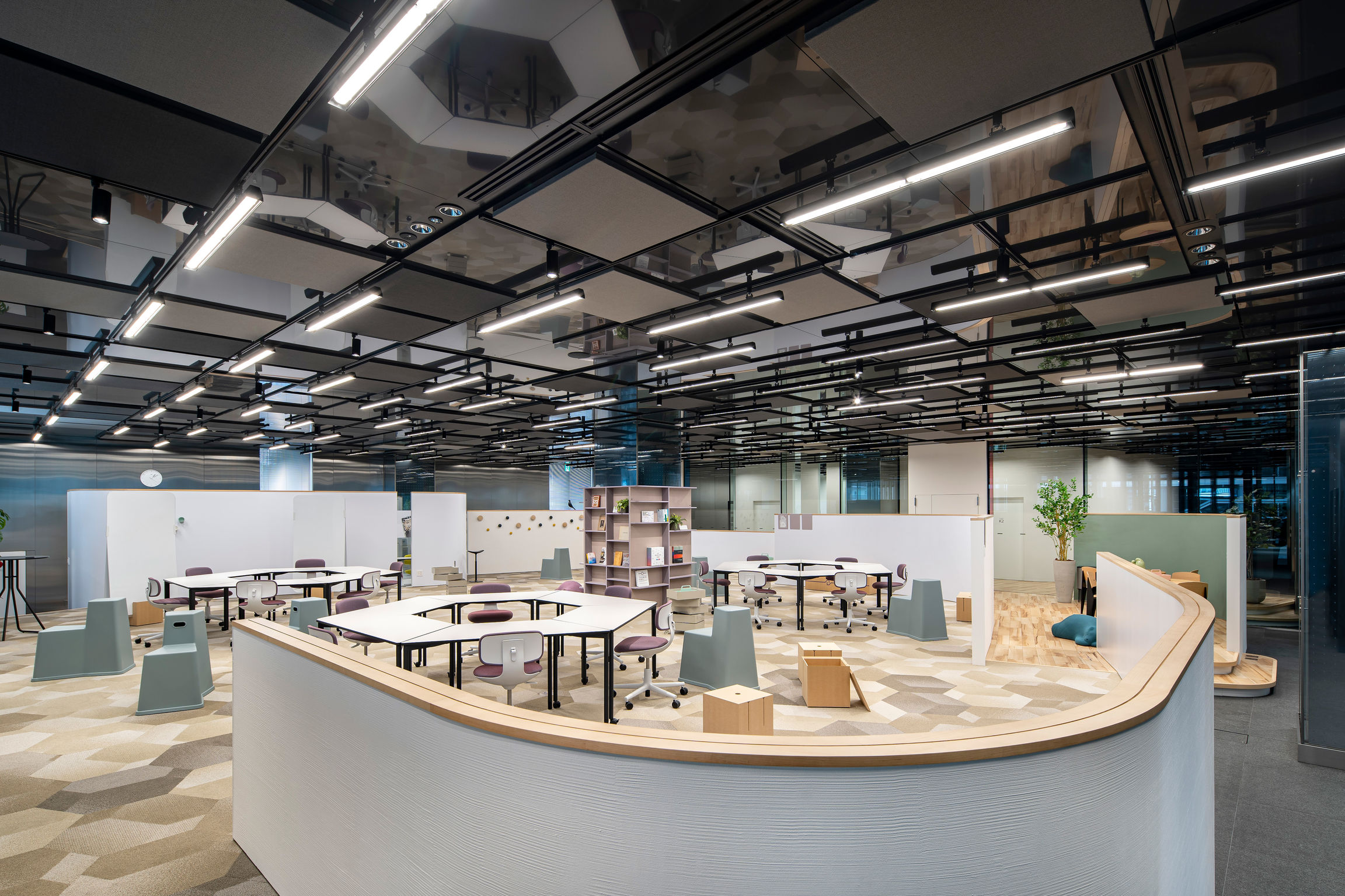 【2022年 iF设计奖】Toshiba co-creation center Creative Circuit - 普象网