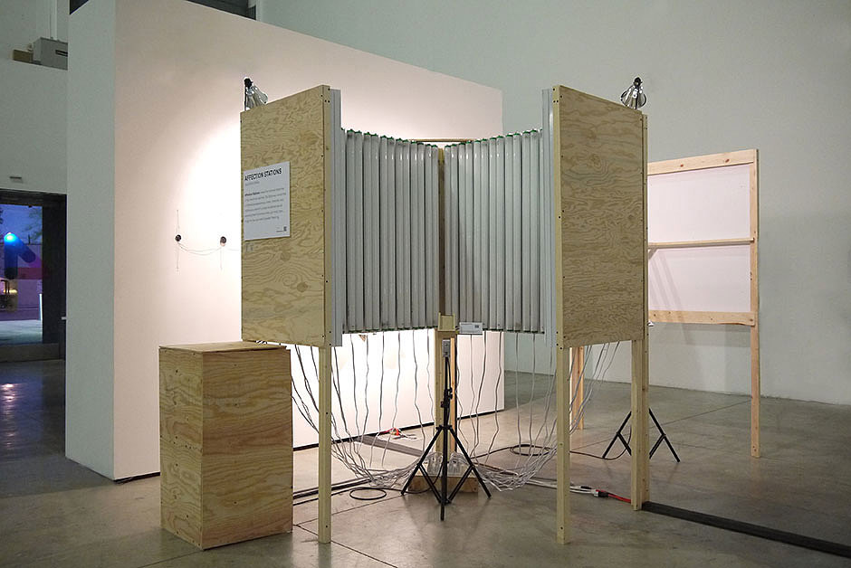 Affection Stations Installation - 普象网