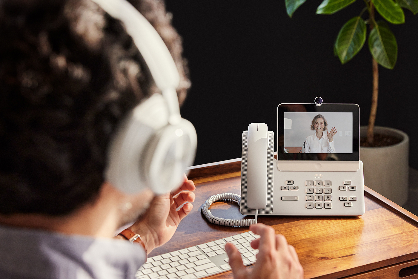 【2023年 iF设计奖】Cisco Video Phone 8875 - 普象网