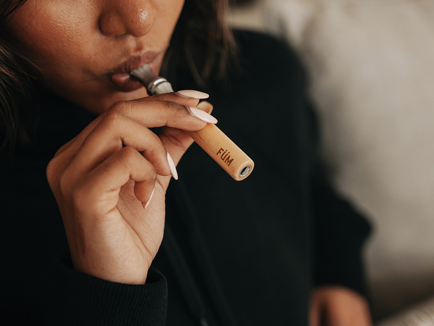 【2023年 iF设计奖】Füm - Essential Oil Aromatherapy Inhaler - 普象网