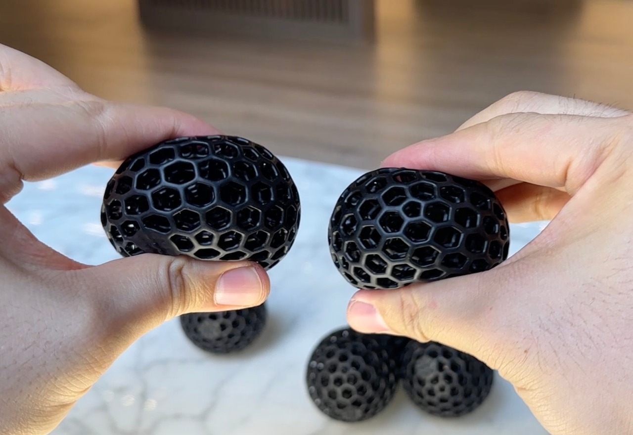 这个独特的3d打印压力球如何帮助你的身心带来缓解和乐趣~ - 普象网
