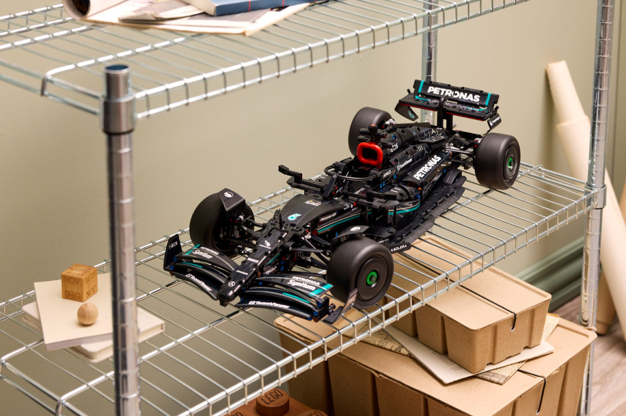 乐高2024年推出新款F1赛车积木模型，超级炫酷！ - 普象网