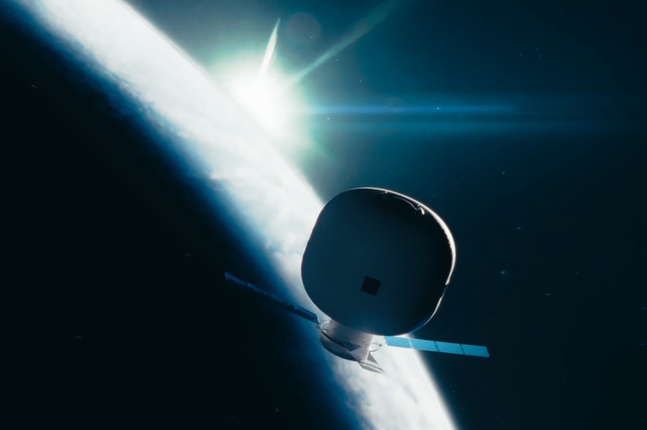 开启太空探索新篇章！Max Space太空舱带你沉浸式体验星际之旅~ - 普象网