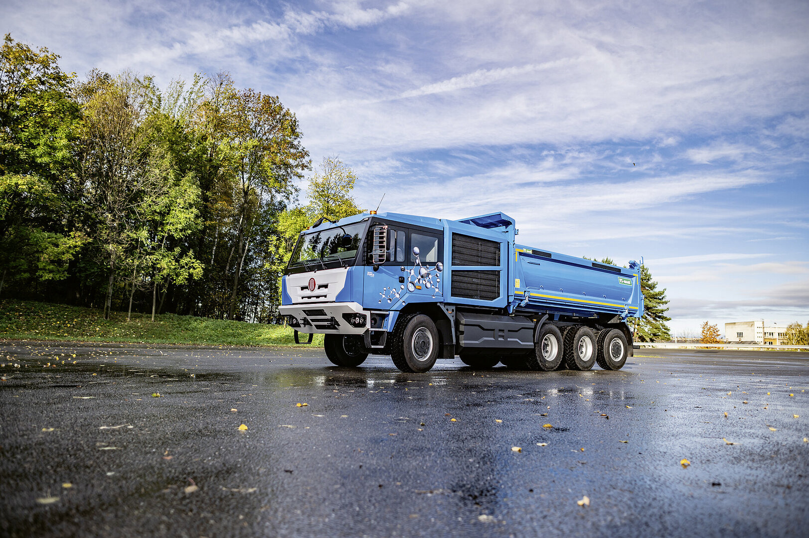 【2024 红点奖】TATRA FORCE e-DRIVE Hydrogen / 施工车辆 - 普象网