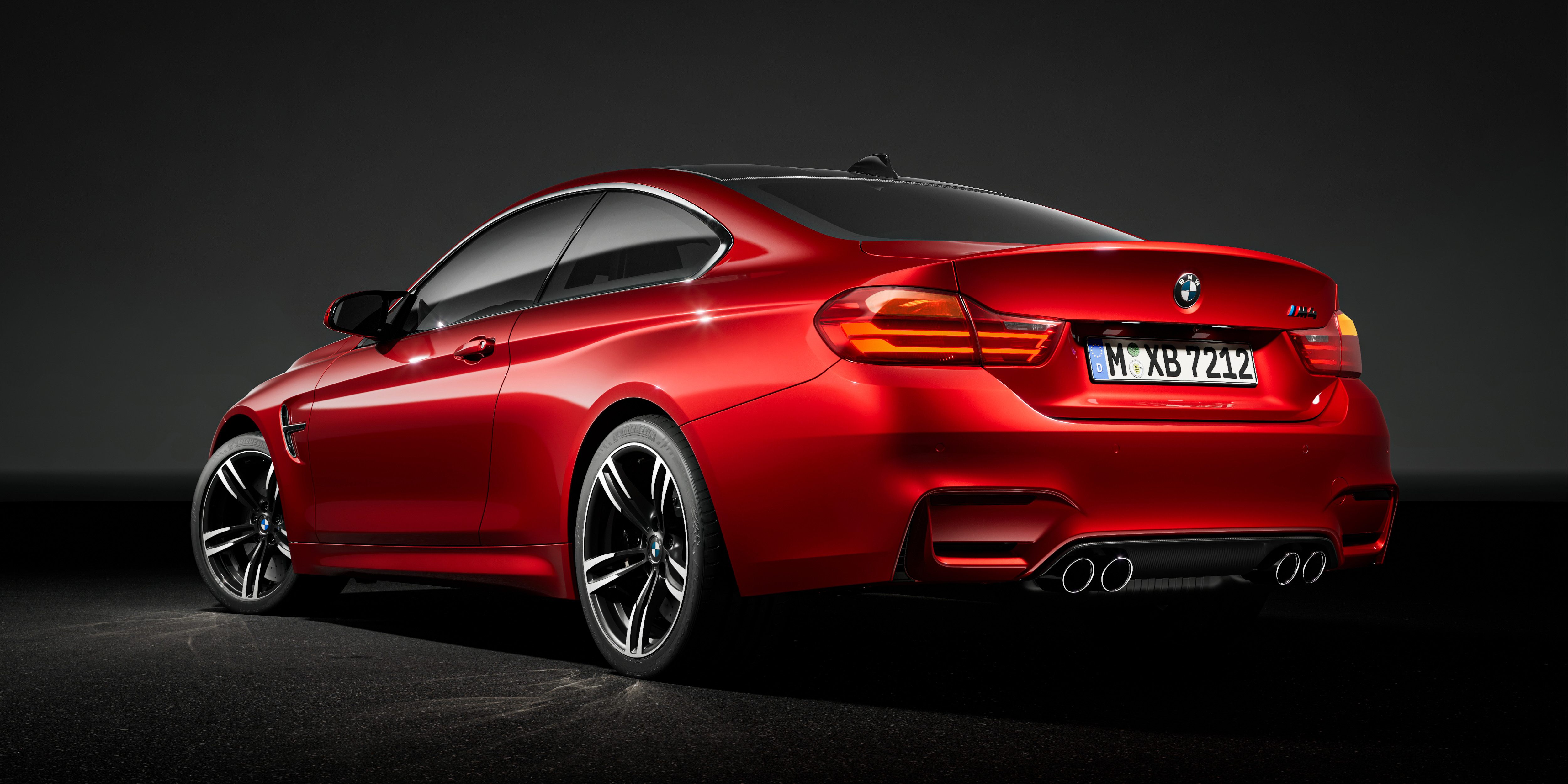 宝马 BMW M4 UE5 CGI - 普象网