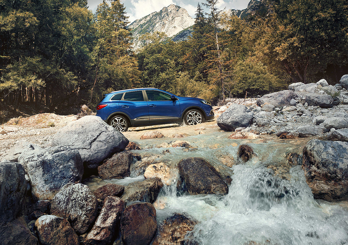 极致旅行 New Renault Kadjar 越野车（摄影作品） - 普象网