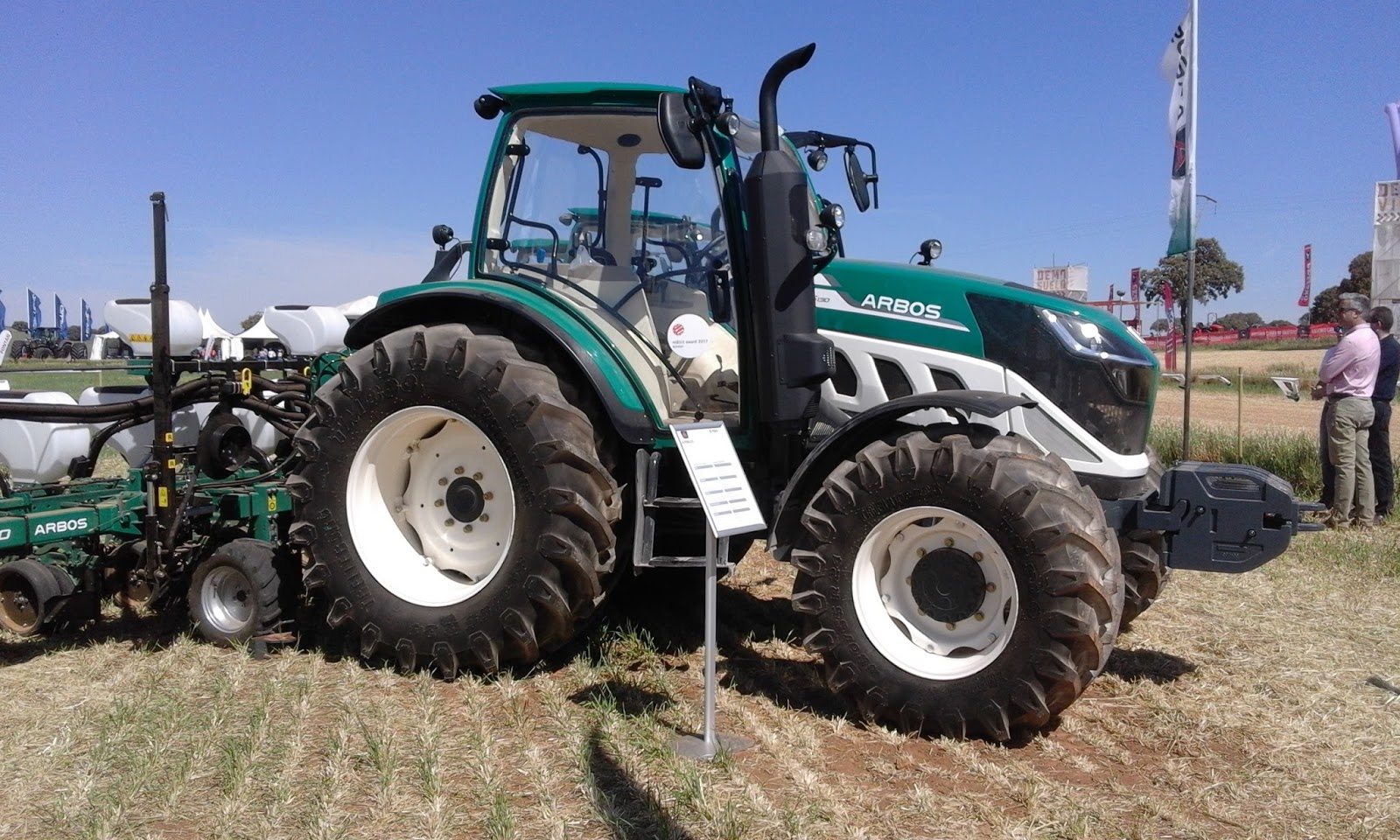 【2017 红点奖】Tractor ARBOS 5130/工程车 - 普象网